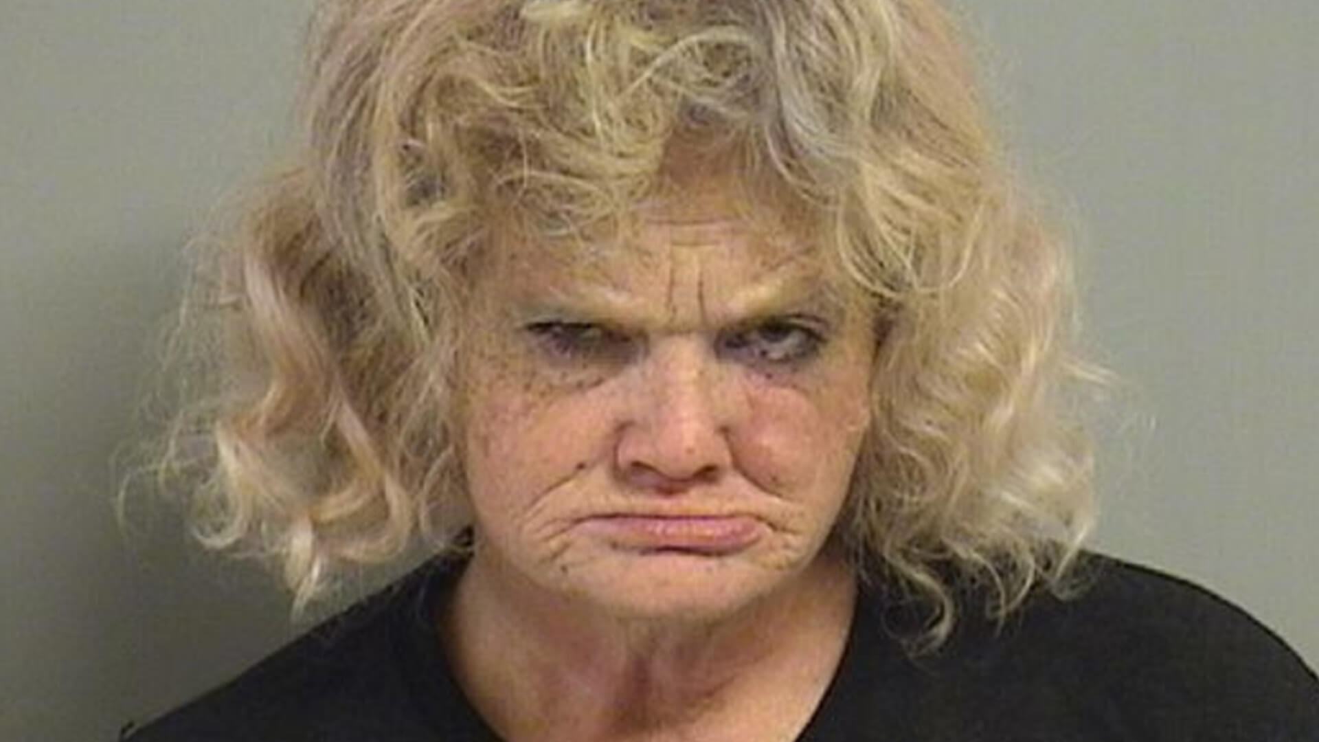 Ex-Waffle House employee arrested in stolen SUV claims it was gift ...
